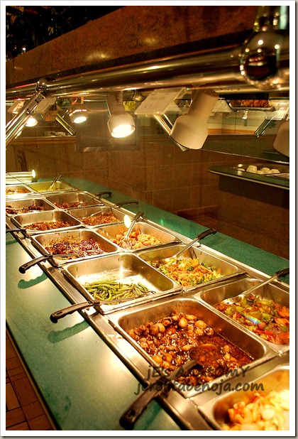 Back-to-back Buffets: New China Buffet and Cici’s Pizza - jE's AnAtOmY